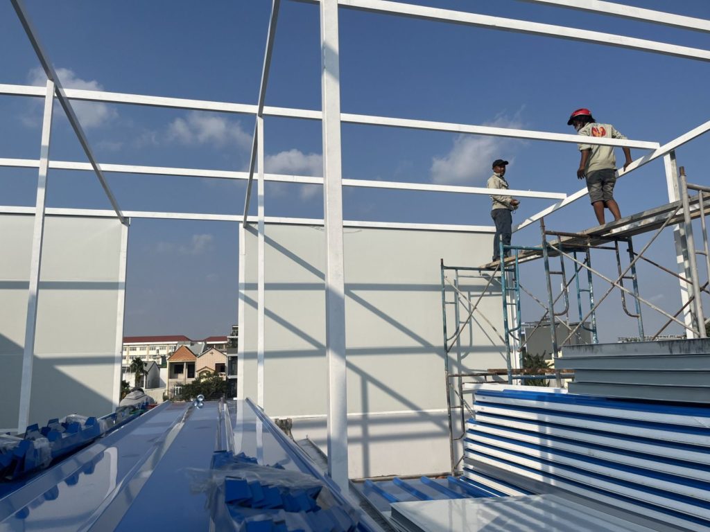 Redbuild – Thi Công Lắp Ghép Nhà Xưởng, Nhà Tiền Chế, Phòng Sạch Giá Rẻ ...